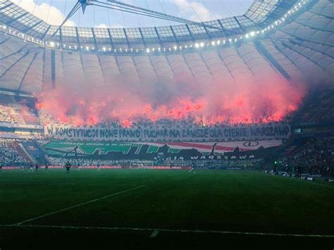 Lech Poznań Vs Legia Warszawa 02052016 Foto Alrededor De Los Mundos
