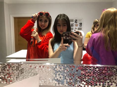 Silvermistandelmo Mirror Selfie Camera Roll Selfie