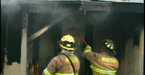 Vacant Modesto House Catches Fire Neighbors Blame Squatters Cbs