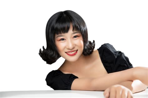 Personaje De Belleza Sonriente Png Maquillajes Belleza Maquillaje