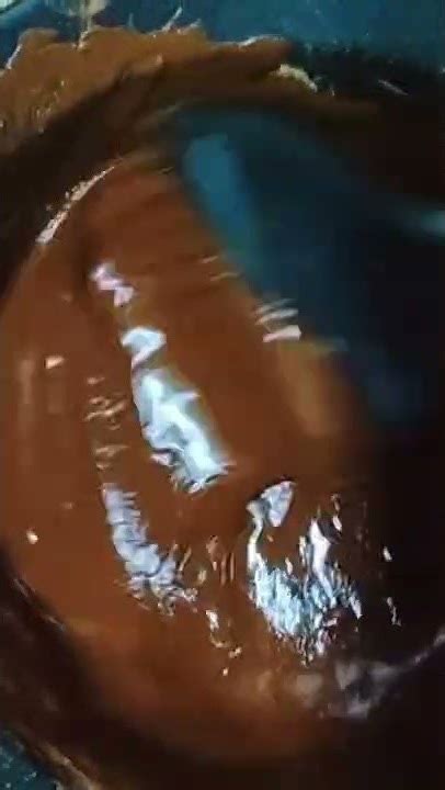 صبغ الشعر بنى بحنة جلورى 🙈🙈 Youtube