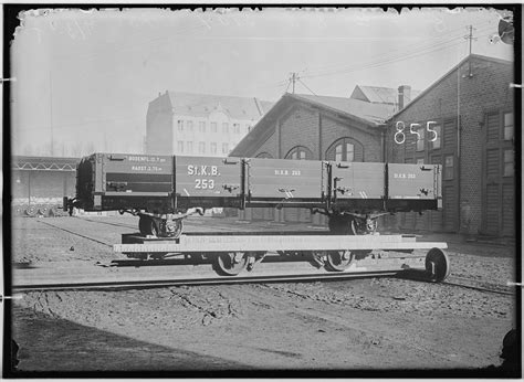 Fotografie Zweiachsiger Offener Kleinbahn Güterwagen Ohne Bremse Schrägansicht Spurweite 750