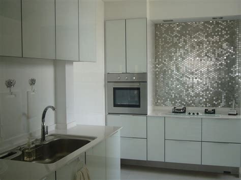 Metallic Backsplash Glamorous 2 Interior Design Ideas