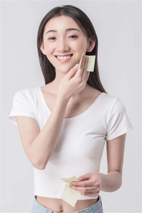 如何正确使用吸油纸！吸油纸会让毛孔变大吗？ 知乎