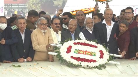 বিজয় দিবসে জিয়াউর রহমানের সমাধিতে বিএনপির শ্রদ্ধা