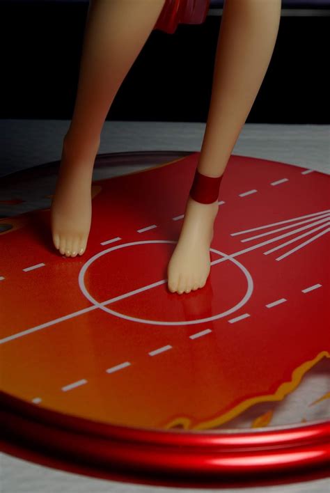 Dreamtech Azur Lane Akagi Paradise Amaryllis 18 Scale Wave