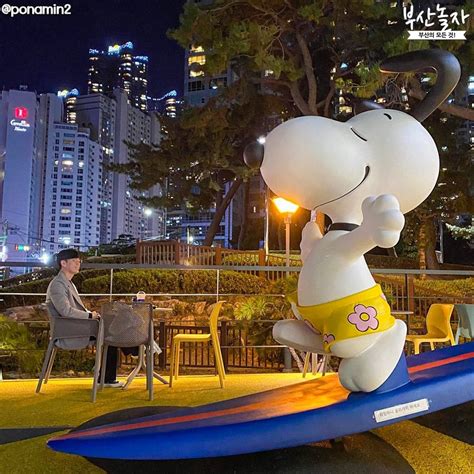 부산 놀자 초대형 스누피가 반겨주는 신상 카페and소품샵 해운대 스누피플레이스 귀욤뽀짝한 각종