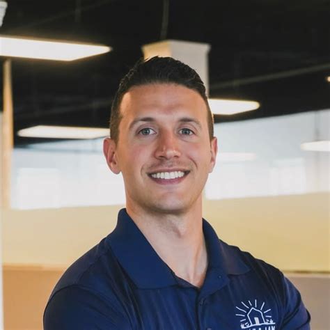 Derek Farah Derekfarah • Threads Say More