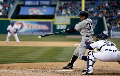 Ichiro Suzuki Of Yankees Faces Less Playing Time The New York Times