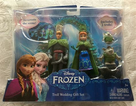 Anna And Kristoff Troll Wedding Disney Store Anna And Kristof Troll