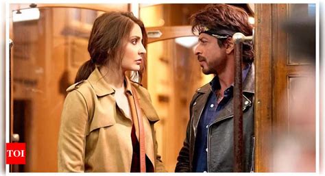 Throwback When Anushka Sharma Revealed Shah Rukh Khan Looked The