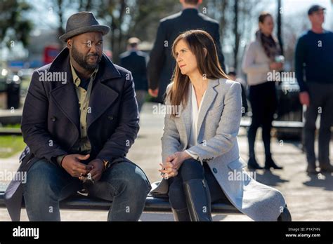 Hailey Dean Mistero Un Matrimonio Realizzato Per Omicidio Da Sinistra Viv Leacock Kellie