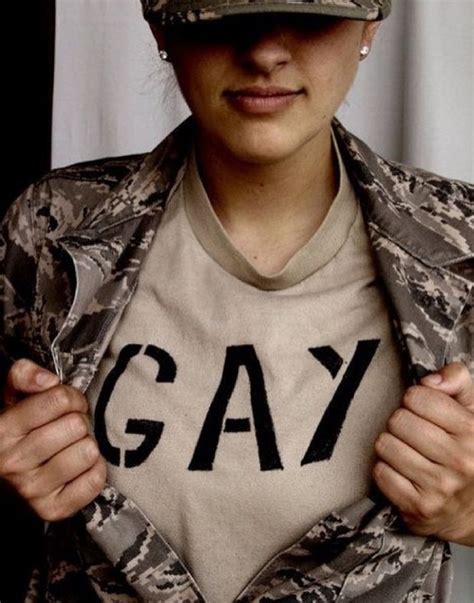 Foto De Lesbian Soldier