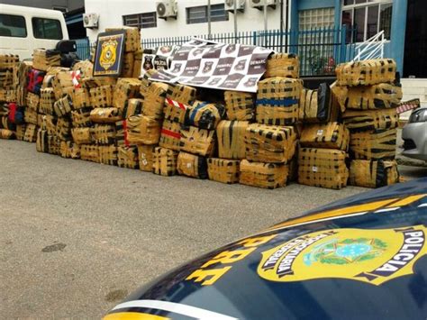 G1 Carreta é apreendida toneladas de maconha embaixo de sacos