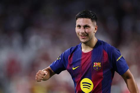 Roony Scorer Første Barcelona Mål I Sejr