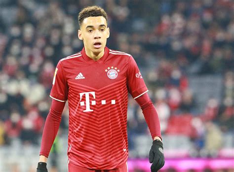 Nach Furiosen Dfb Auftritten Droht Bambi Musiala Beim Fc Bayern Die