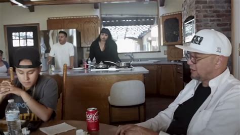 Lujosa Casa De Yahritza Y Su Esencia 5 Barrio
