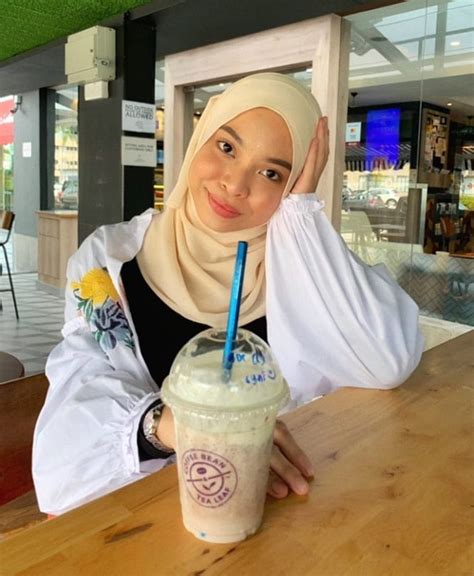 Ingin Berkenalan Dengan Awek Bertudung Suka Awek Bertudung Tumblr