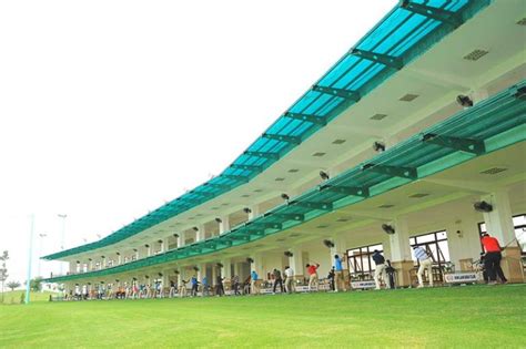 Khám Phá Về Sân Tập Golf Him Lam
