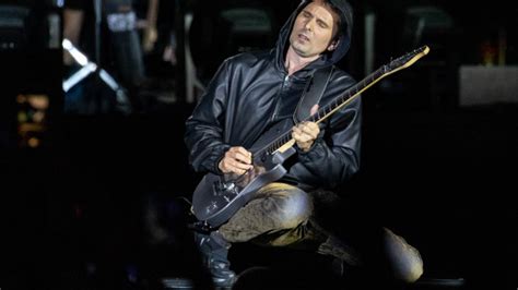 Muses Matt Bellamy Talks Slipknots Influence On New Album Remembers
