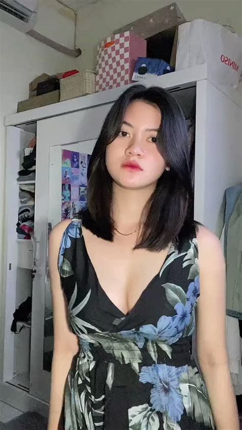 bahanbuatmalam on Twitter: "d bkin kluar mlu sama billa 💦💦💦💦🥵🥵🥵🥵"