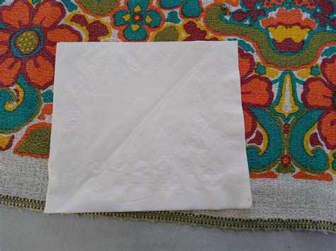 Slightly Rectangular Napkins R Mildlyinfuriating