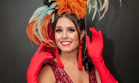 Mona Vilardo Agita O Carnaval No Theatro Municipal Do Rio Jornal Tribuna