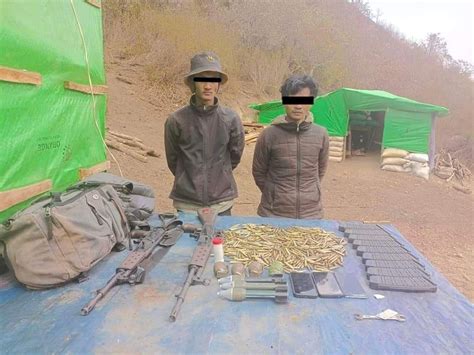 ဟားခါး Cdf ထံ စစ်ကောင်စီတပ်သား ၂ ဦးလက်နက်ခဲယမ်းများနှင့်အတူ အလင်းဝင်၊ တစ်ဦးကို သိန်း ၃၀ ဆုကြေးခ