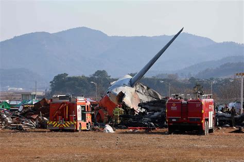 Las imágenes de la tragedia aérea El Correo