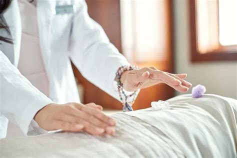 I Tried Biofield Energy Therapy To Help Me Relax And This Is How It Went