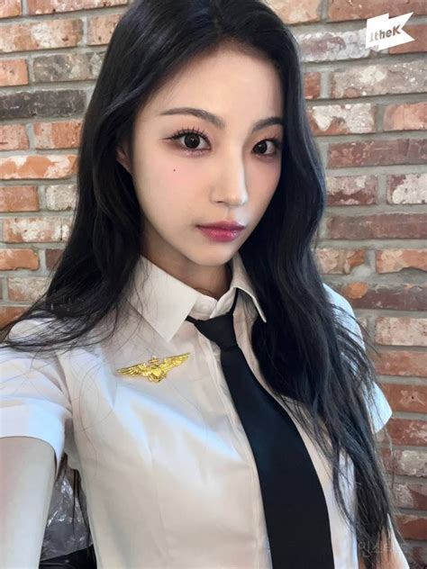 포브스 선정 요즘 제일 많이 언급 되고 있는 여우상 여자 아이돌 인스티즈instiz 이슈 카테고리