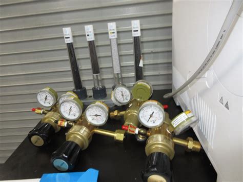 Agilent Gc 8860 Series G2790a Gas Chromatograph Quadrupole Mass