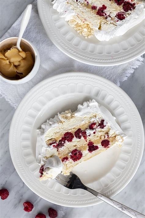 Torta De Merengue Frambuesa Y Manjar La Berlín