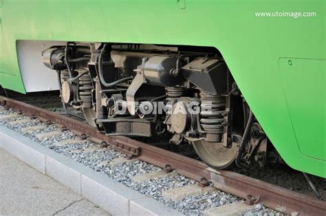 기관차 바퀴 Yanggiri 사진 기관차 열차 기차 바퀴 스프링 철도 철로 교탕 장치 기계 교통 배경 기관차 바퀴 기차