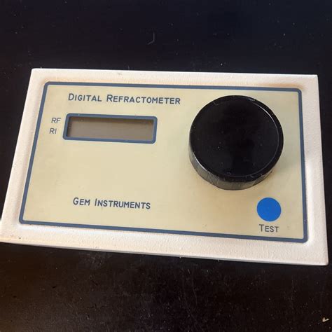 Gem Instruments Digital Refractometer Retro Unit