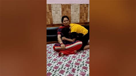 शॉर्ट दादी अम्मा दादी अम्मा मान जाओछोड़ो भी यह गुस्सा जरा हंस के