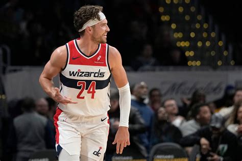 Photos Wizards Vs Bucks 040224 Photo Gallery