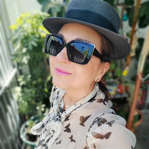 Pilar Bernal Maya Youtube