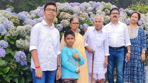 জীবন মানেই তো সুখ দুঃখ ভালো খারাপ তার মাঝেও এই ছোট ছোট খুশি গুলো