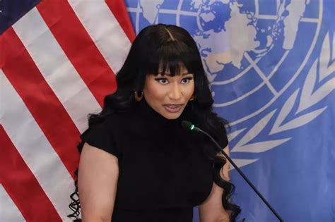 Nicki Minaj Confirms New Boobs Has Breast Reduction Surgery