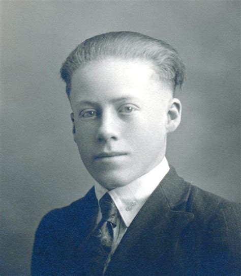 Robert Lee Fox Parker Ancestry