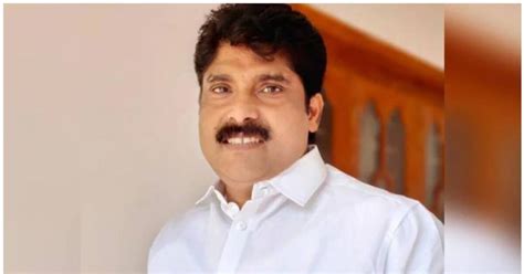 ലോക്ഡൗണ്‍ നിയന്ത്രണങ്ങള്‍ ലംഘിച്ച് നൂറിലധികം പേരെ പങ്കെടുപ്പിച്ച്