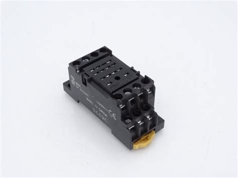 Omron Pyf14a E Relay Socket