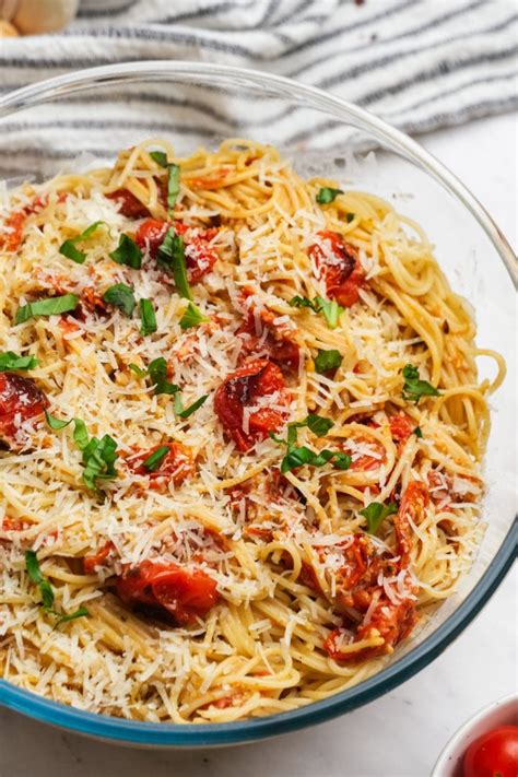 Roasted Tomato Pesto Pasta Reluctant Entertainer