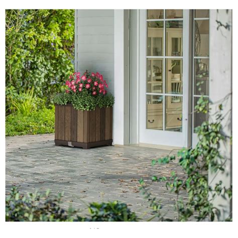 Keter Deco Square Planter