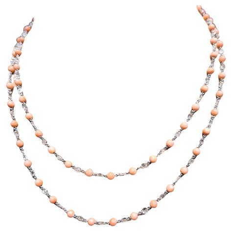 18 Kt White Gold Nanis Diamond Necklace With Satiné Finish For Sale At