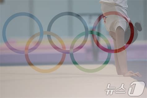 8년 만에 올림픽 돌아온 北…몸 푸는 안창옥 뉴스1