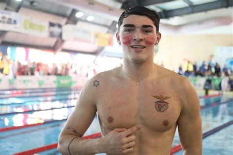 Diogo Ribeiro Estabelece Novo Recorde Nacional Dos 100 Metros Mariposa