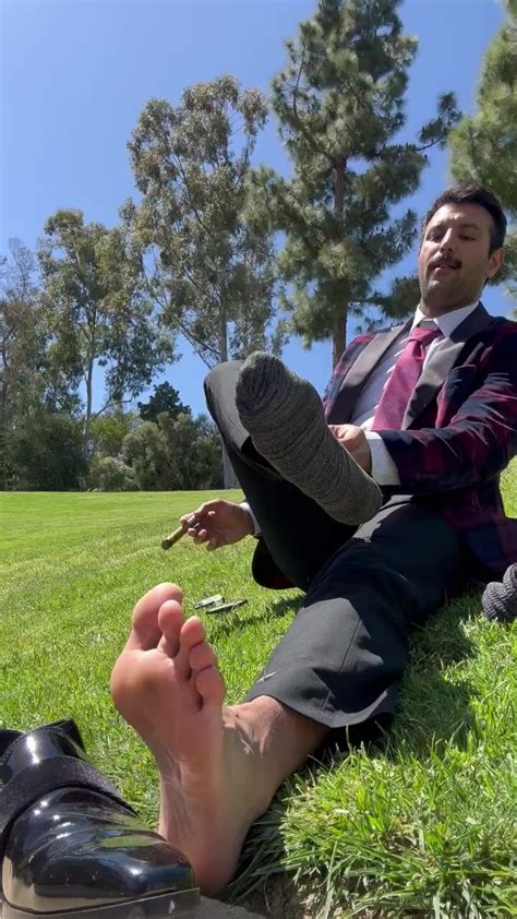 Cigar Smoking Zobi Stone Reminds You Youre A Fag