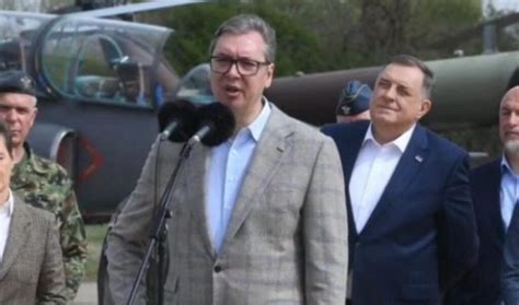Oglasio Se Predsednik Srbije Aleksandar VuČiĆ